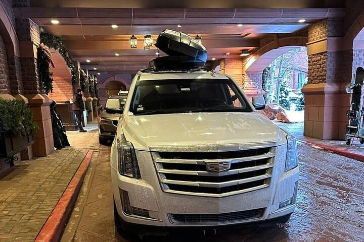 Private EGE Airport Transfer to Vail — 24/7 Luxury SUV & Van Service